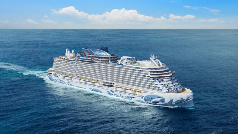 Norwegian Viva ┃ Current location and position of Norwegian